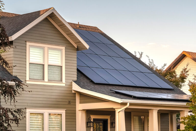 How to Size a Solar Battery System for Your Home or Business - Deltec ...